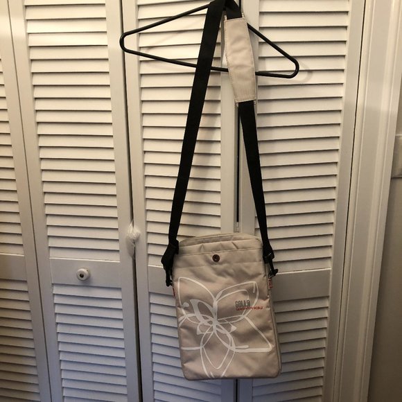 Golla | Bags | Golla Laptop Cross Body Bag Beige Exeriaor And Bl | Poshmark
